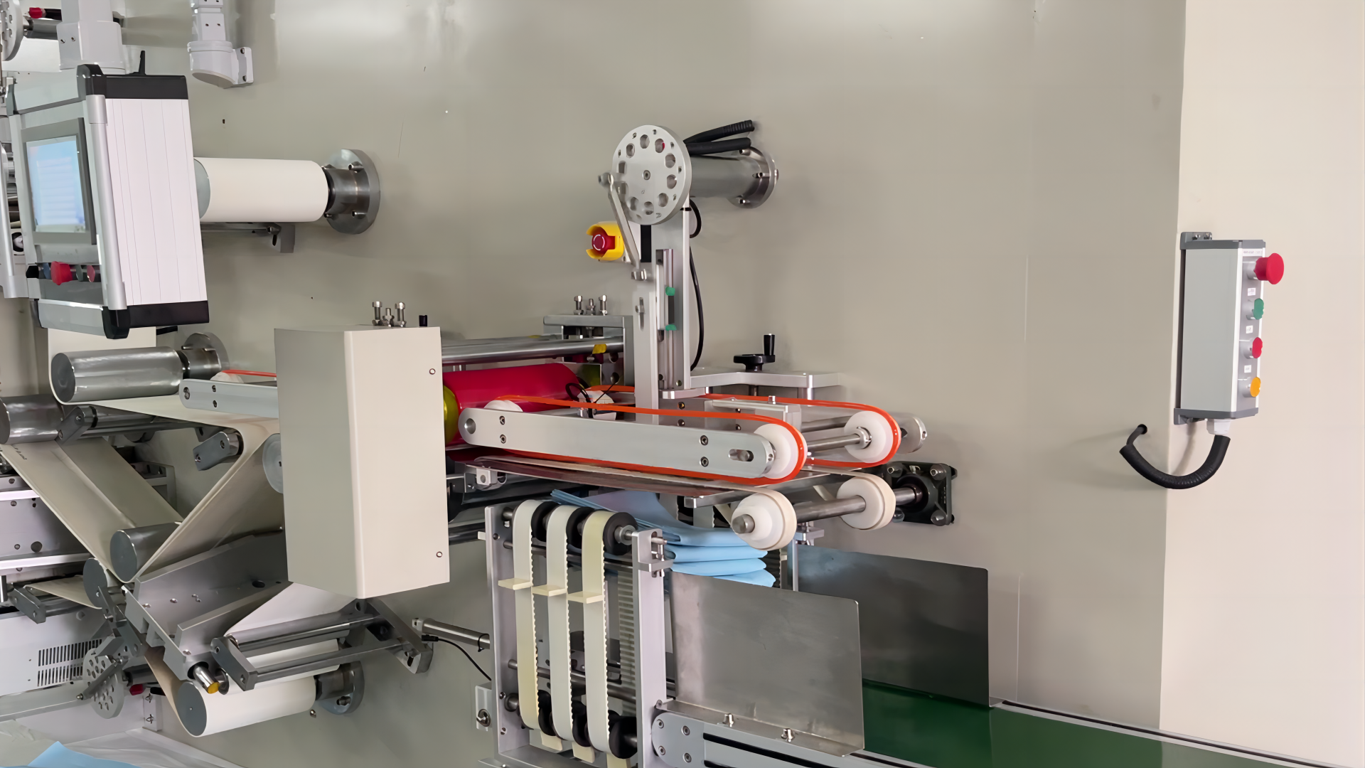 Nonwoven Bed Sheet Machines: Innovating Hygiene and Convenience