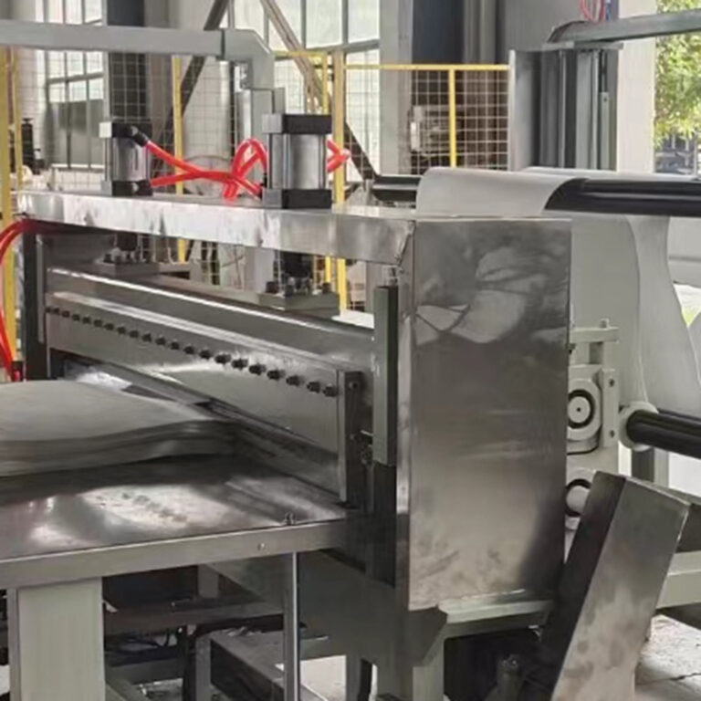 Non woven slice cutting machine