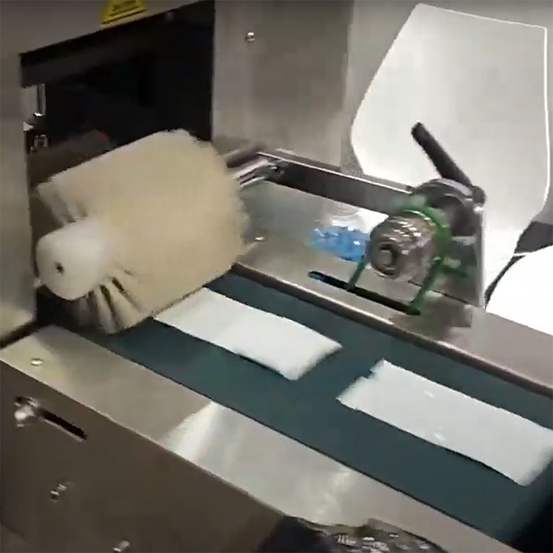 Revolutionizing Hygiene: The Versatile Single Wet Wipe Machine