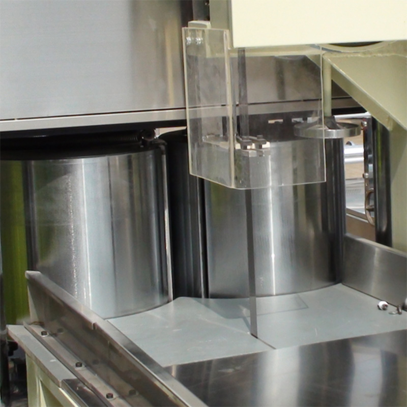 Nonwoven Folding Machines: Revolutionizing Production Efficiency