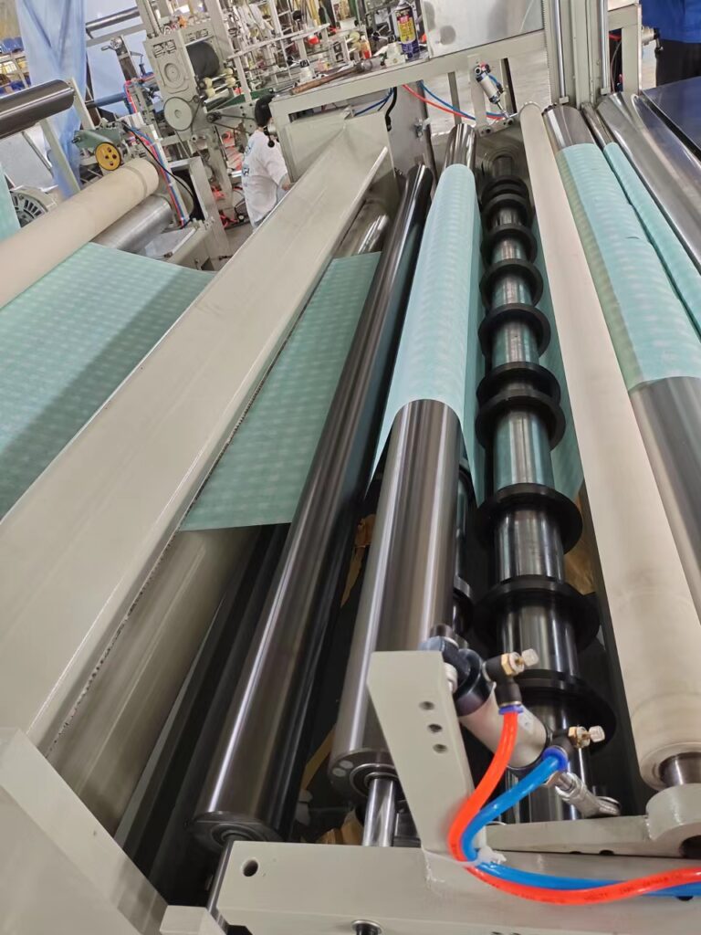 Non Woven Soft Towel Rewinding Machine